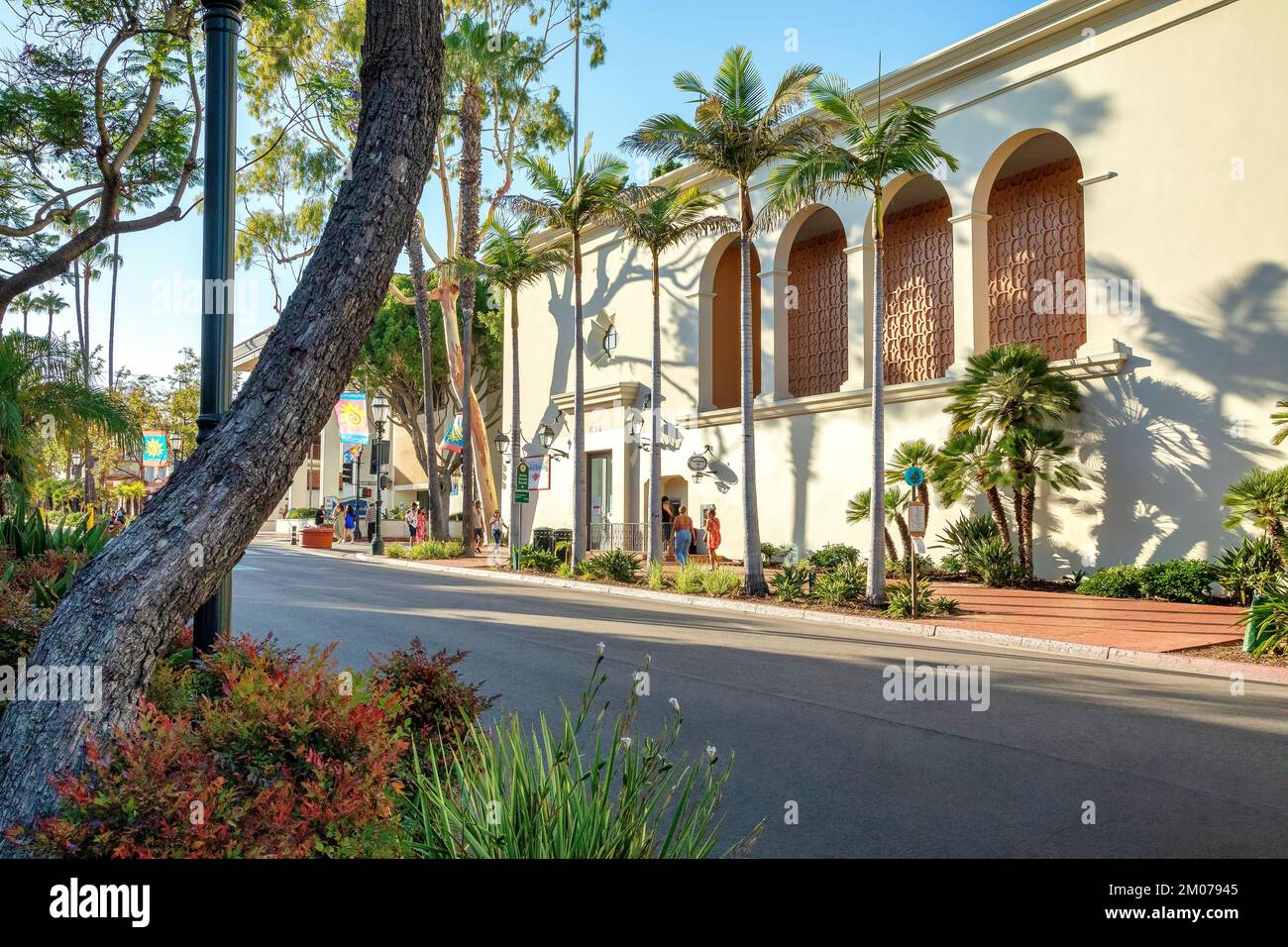 Santa barbaras hi-res stock photography and images - Alamy