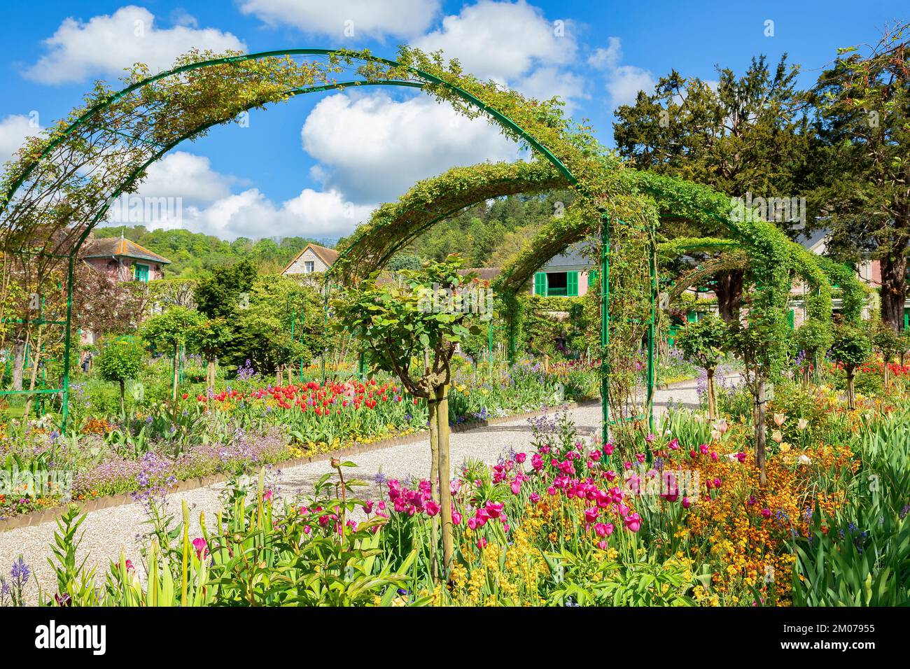 Claude Monet's house and blooming garden in Springtime, Giverny, France ...