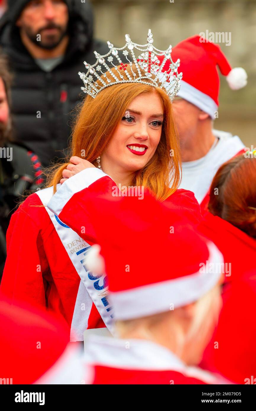 Liverpool, UK. 04th Dec, 2022. Miss England 2022, Jessica Gagen takes ...