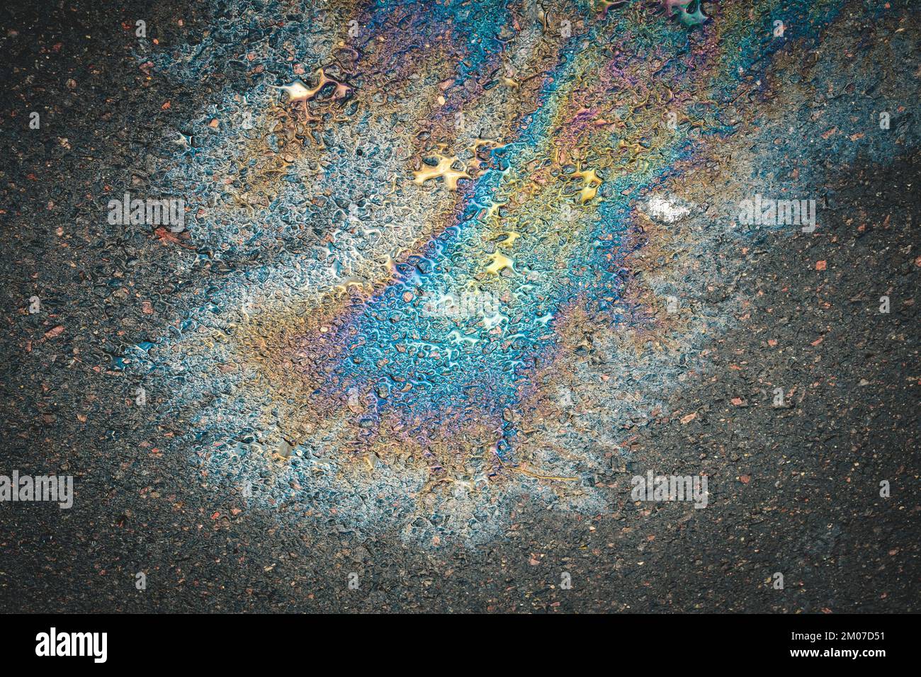 Slick splash hi-res stock photography and images - Alamy