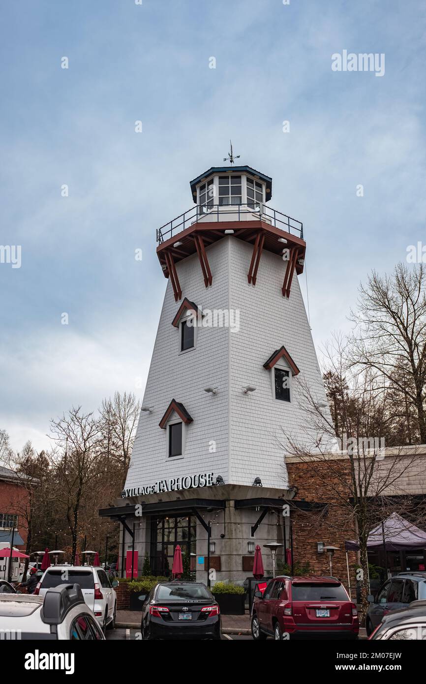 The village taphouse restaurant hi-res stock photography and images - Alamy