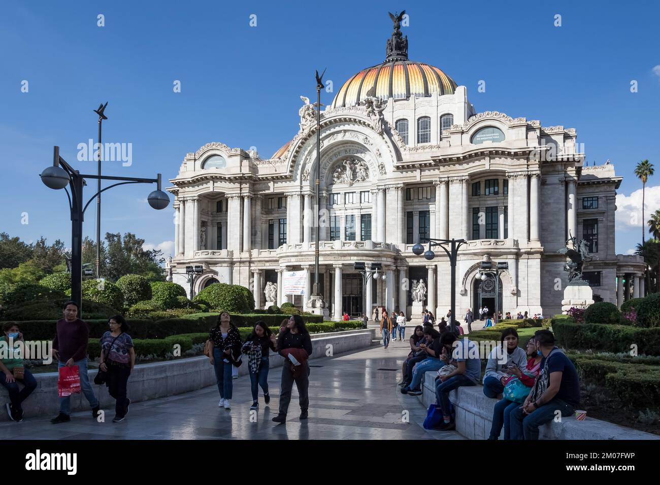 Architectural detail of the Palacio de Bellas Artes (Palace of Fine ...