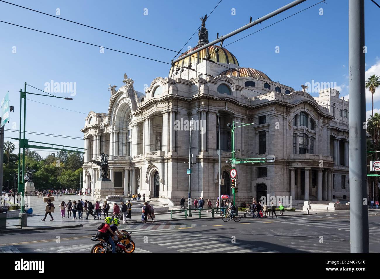 Architectural detail of the Palacio de Bellas Artes (Palace of Fine ...