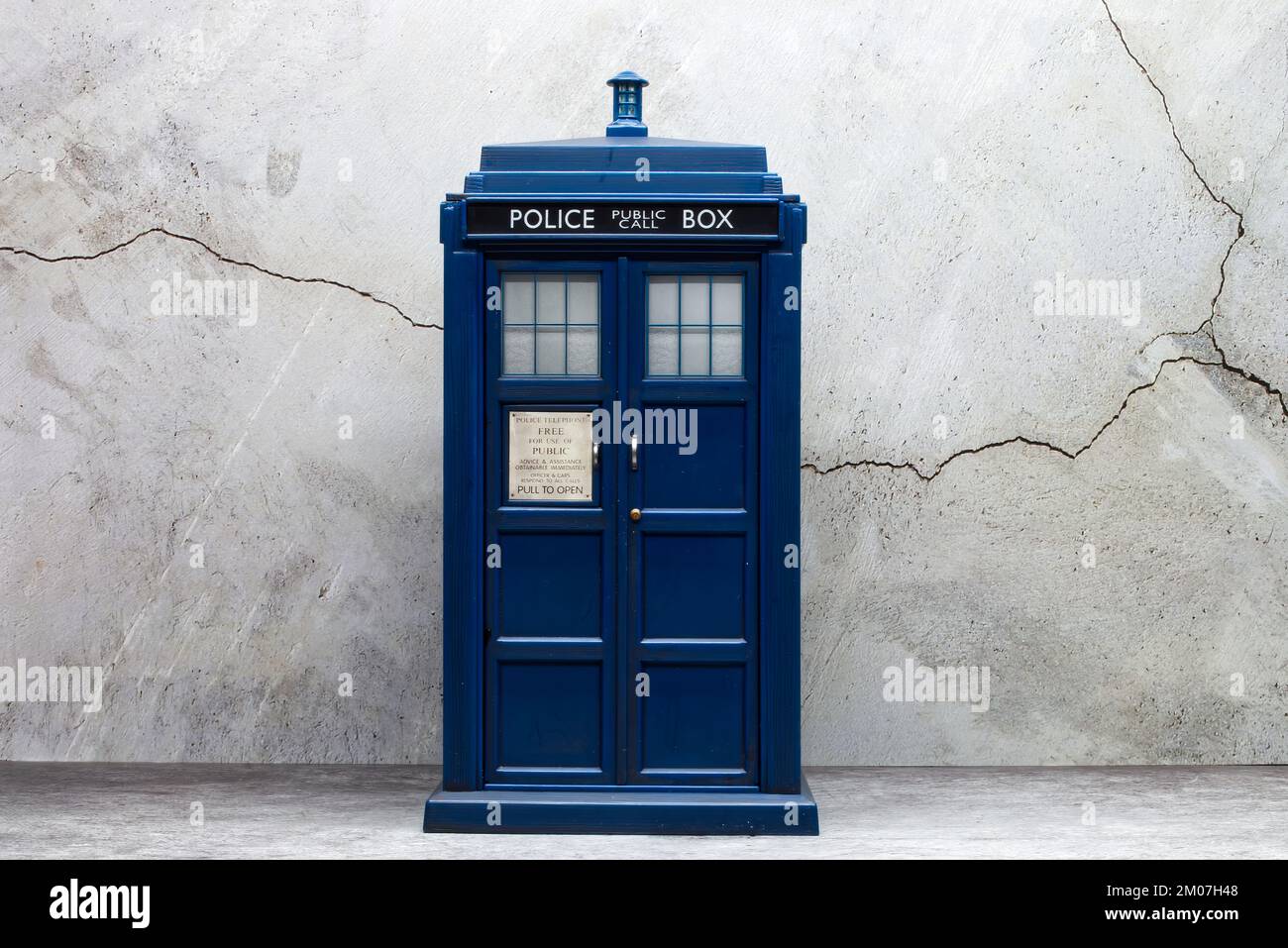 Tardis Wallpaper Iphone