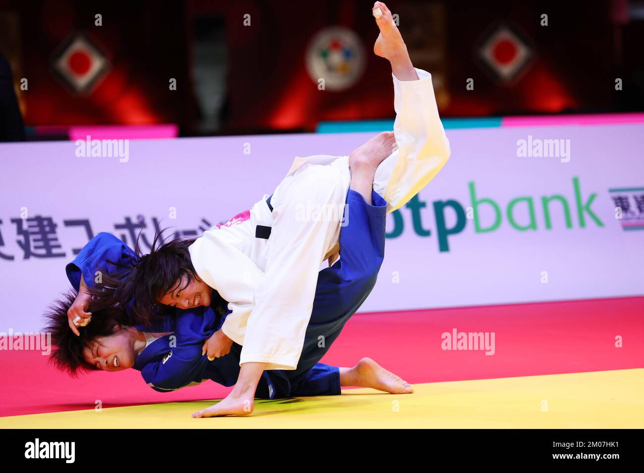 Tokyo, Japan. 4th Dec, 2022. (L-R) Ai Shishime, Uta Abe (JPN) Judo : IJF Grand Slam Tokyo 2022 ...