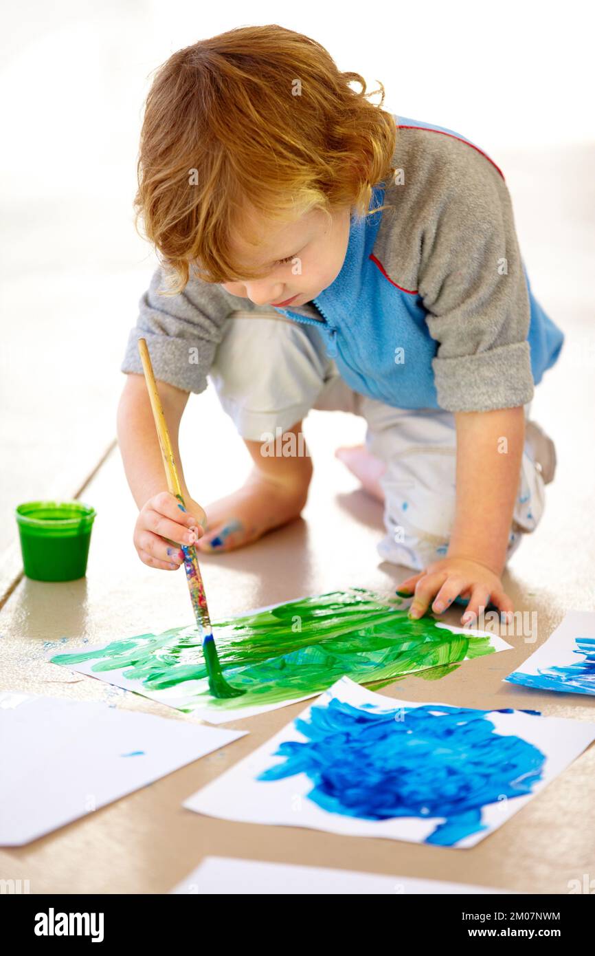 Children making a mess house hi-res stock photography and images - Alamy