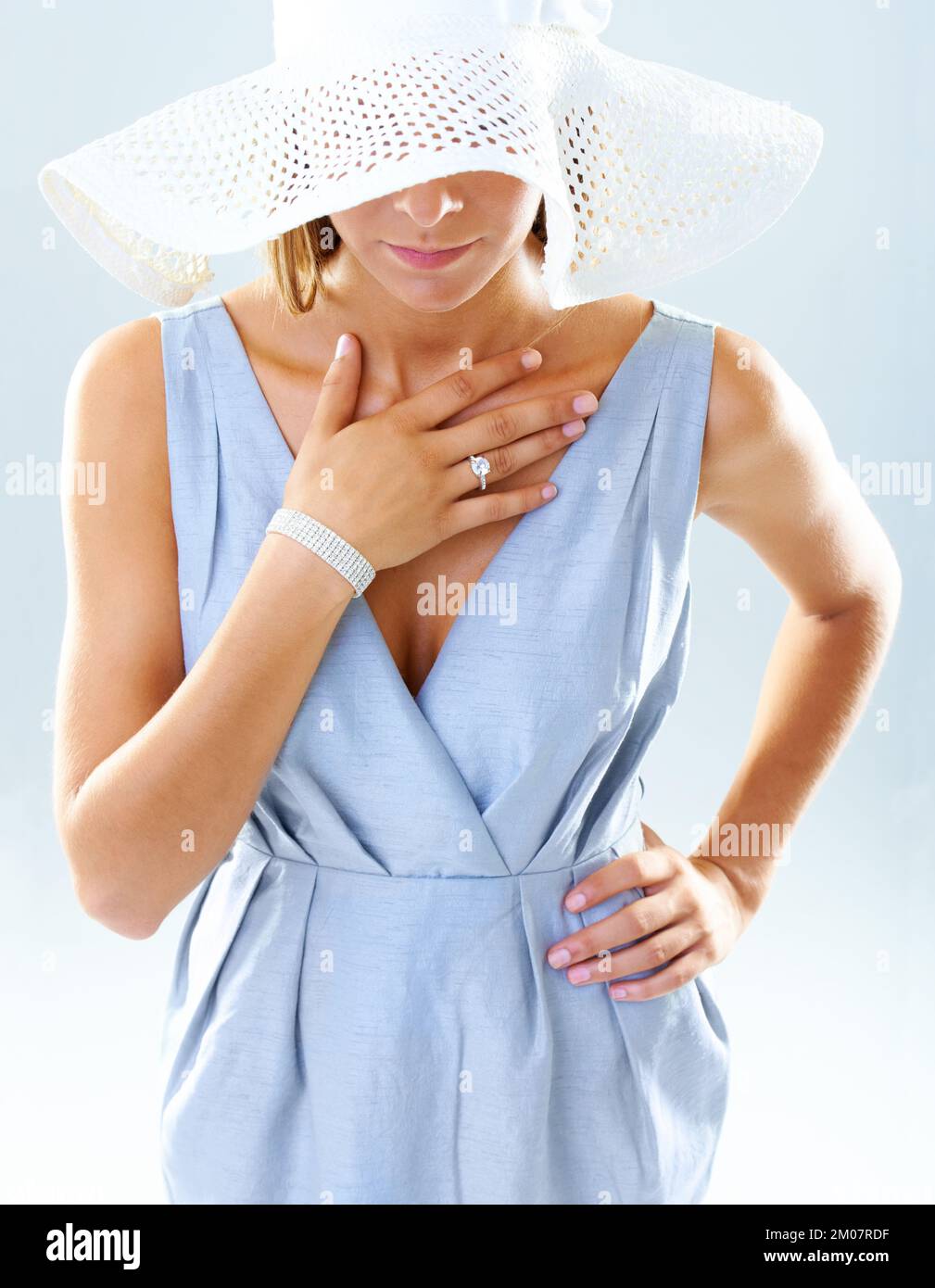 Elegant women reserved hi-res stock photography and images - Alamy
