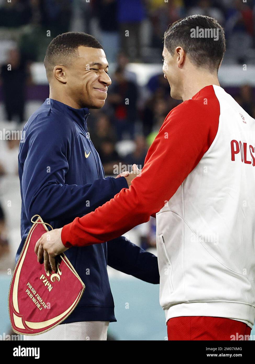 DOHA - (l-r) Kylian Mbappe of France, Robert Lewandowski of Poland ...