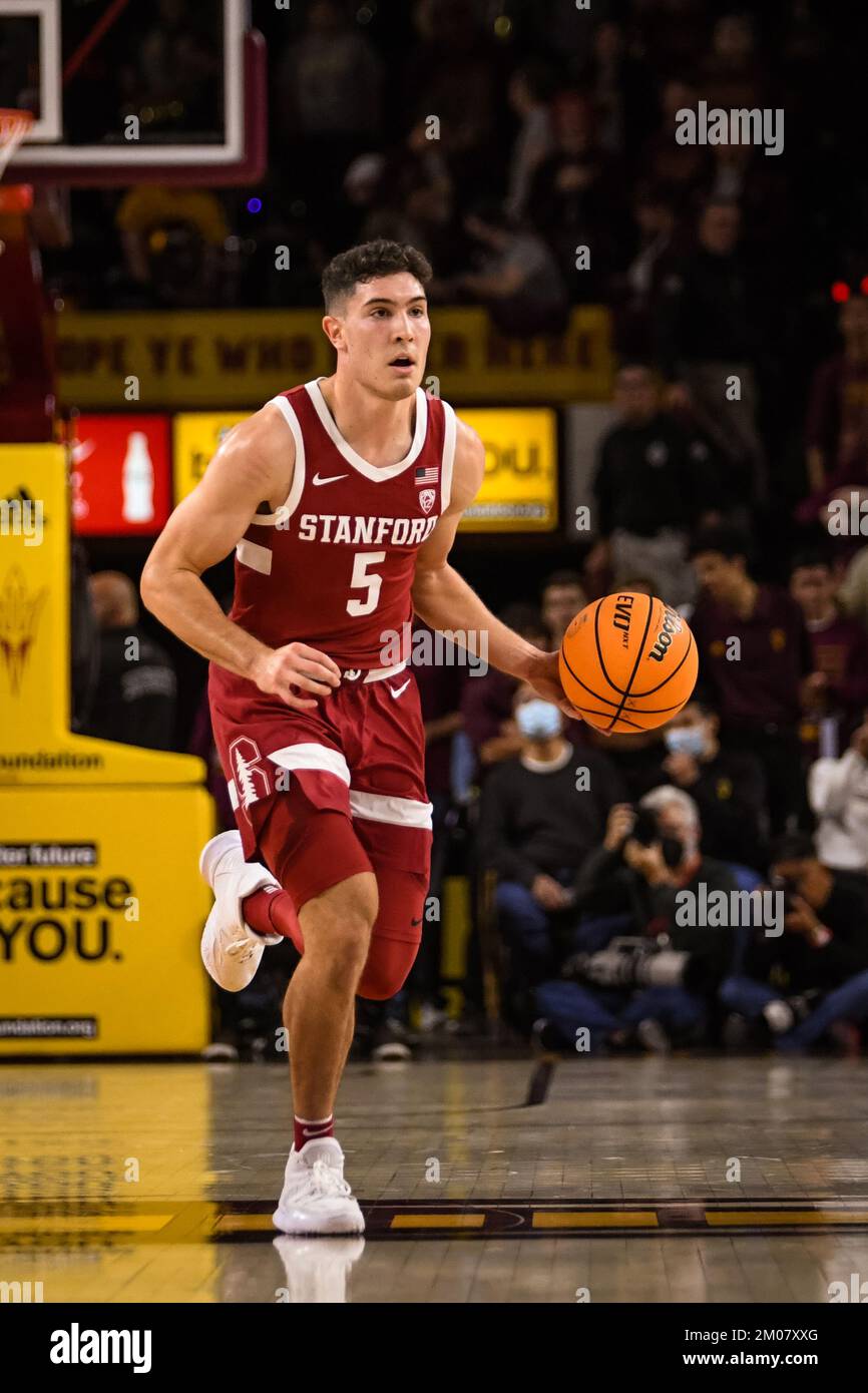 Stanford guard Michael O’Connell (5) drives down court in the first ...