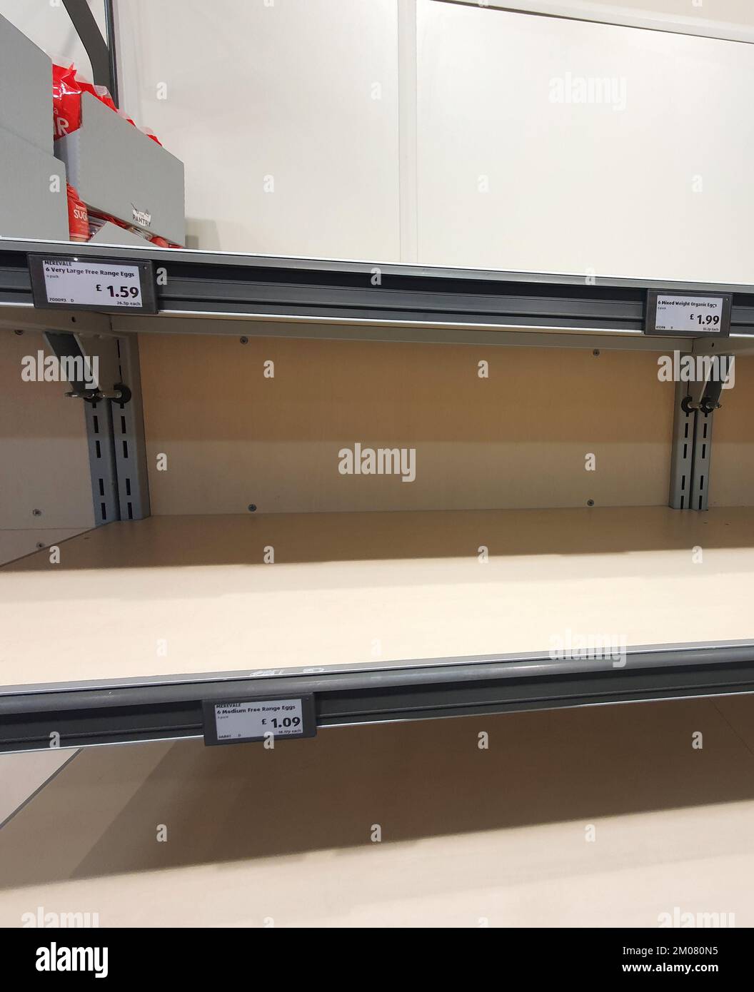 Empty egg shelves hi-res stock photography and images - Alamy