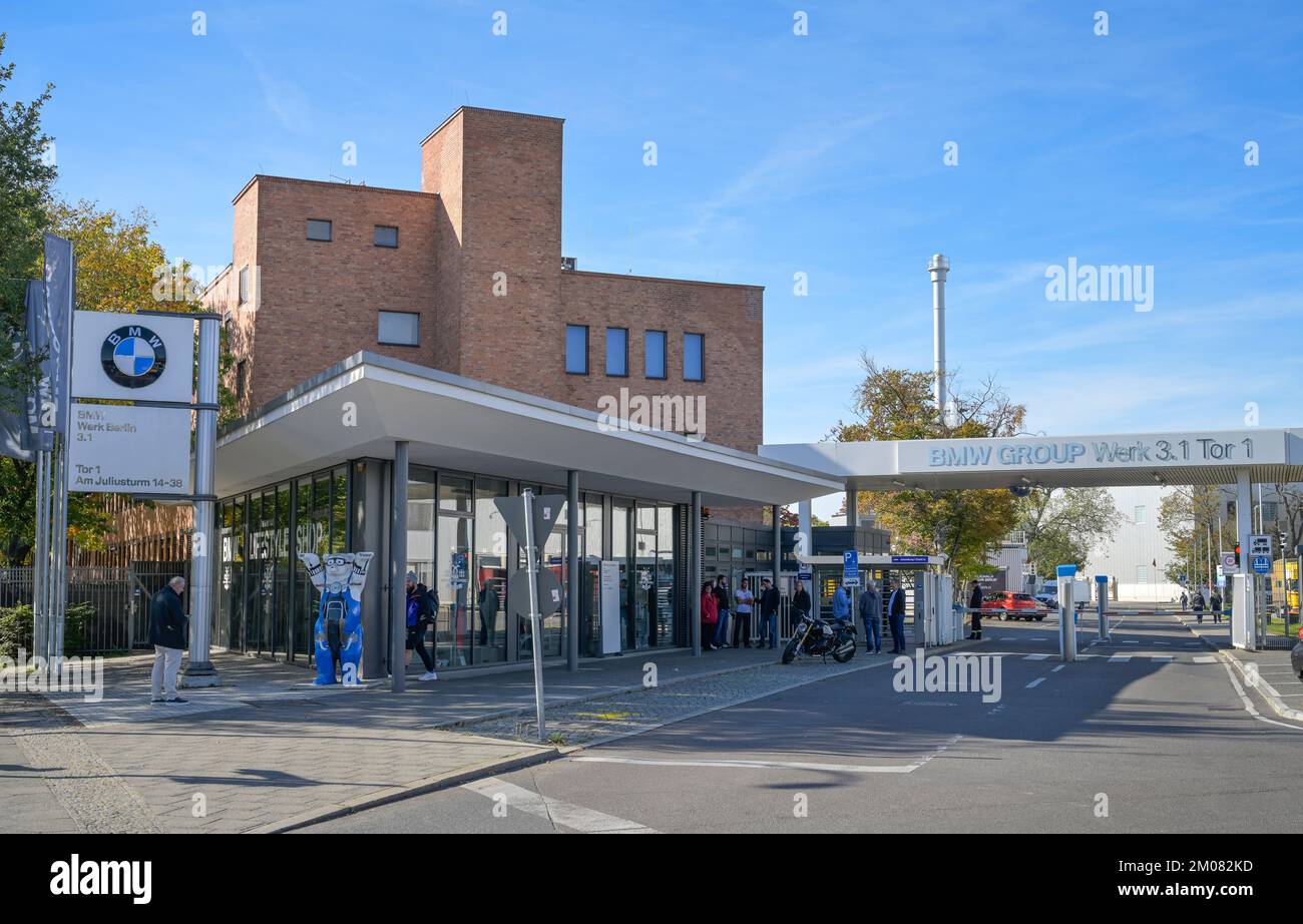 Tor 1, BMW Motorradwerk, Am Juliusturm, Spandau, Berlin, Deutschland ...