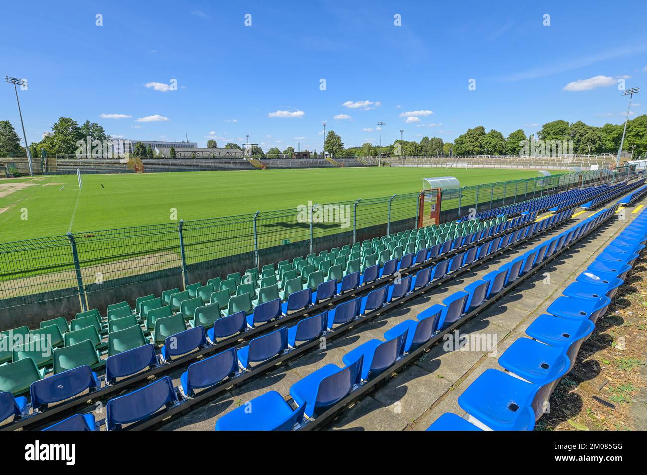 Fussballstadion BFC Dynamo, Sportforum Berlin, Weissenseer Weg ...