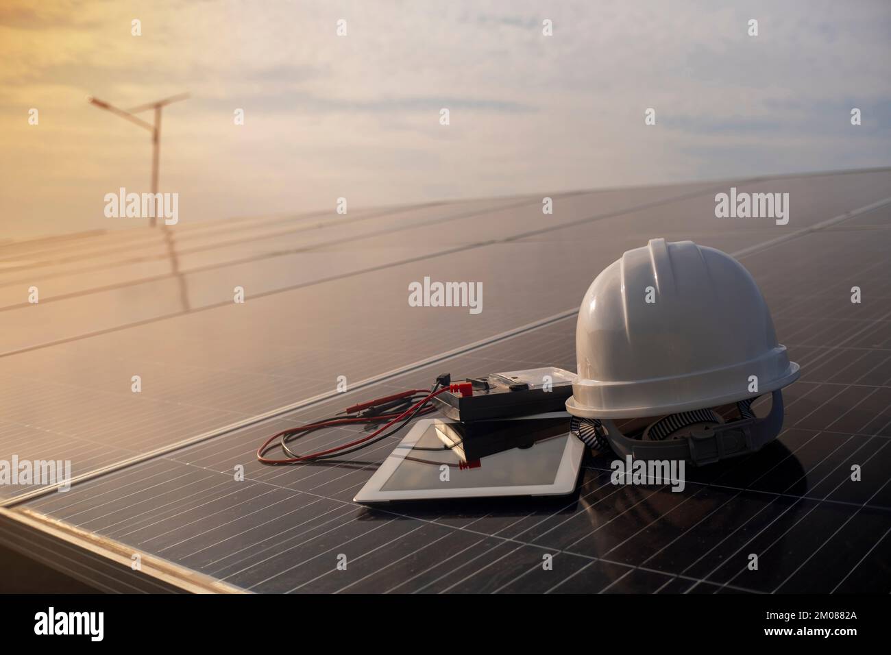 Engineers monitor solar system hi-res stock photography and images - Alamy
