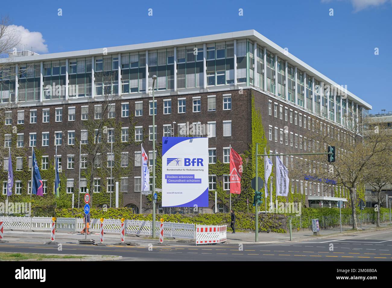 BfR, Bundesinstiut für Risikobewertung, Tegeler Weg, Charlottenburg ...