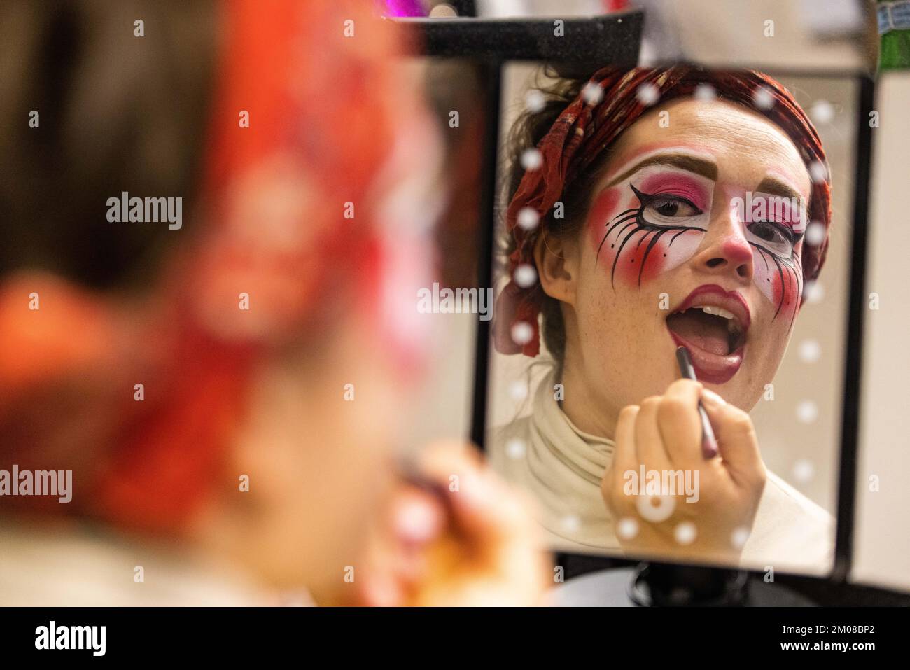 PHOTO:JEFF GILBERT La Clique, Leicester Square, London, UK Tara Boom ...