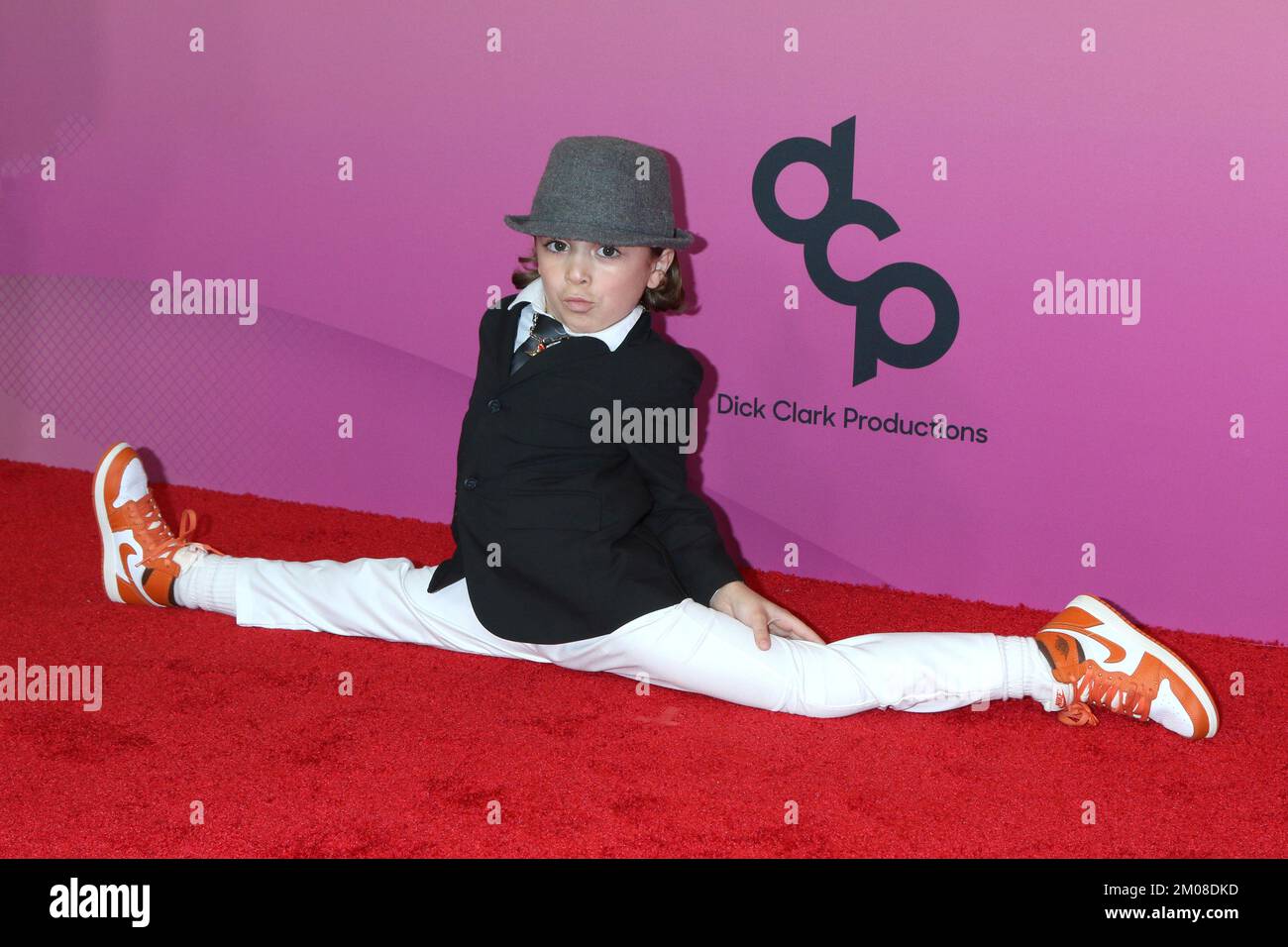 LOS ANGELES - DEC 4: Bordy Hudson Schaffer at the 2022 Streamy Awards ...