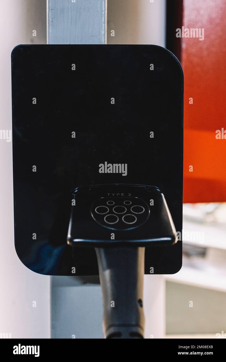 Sustainable charging solution hi-res stock photography and images - Alamy