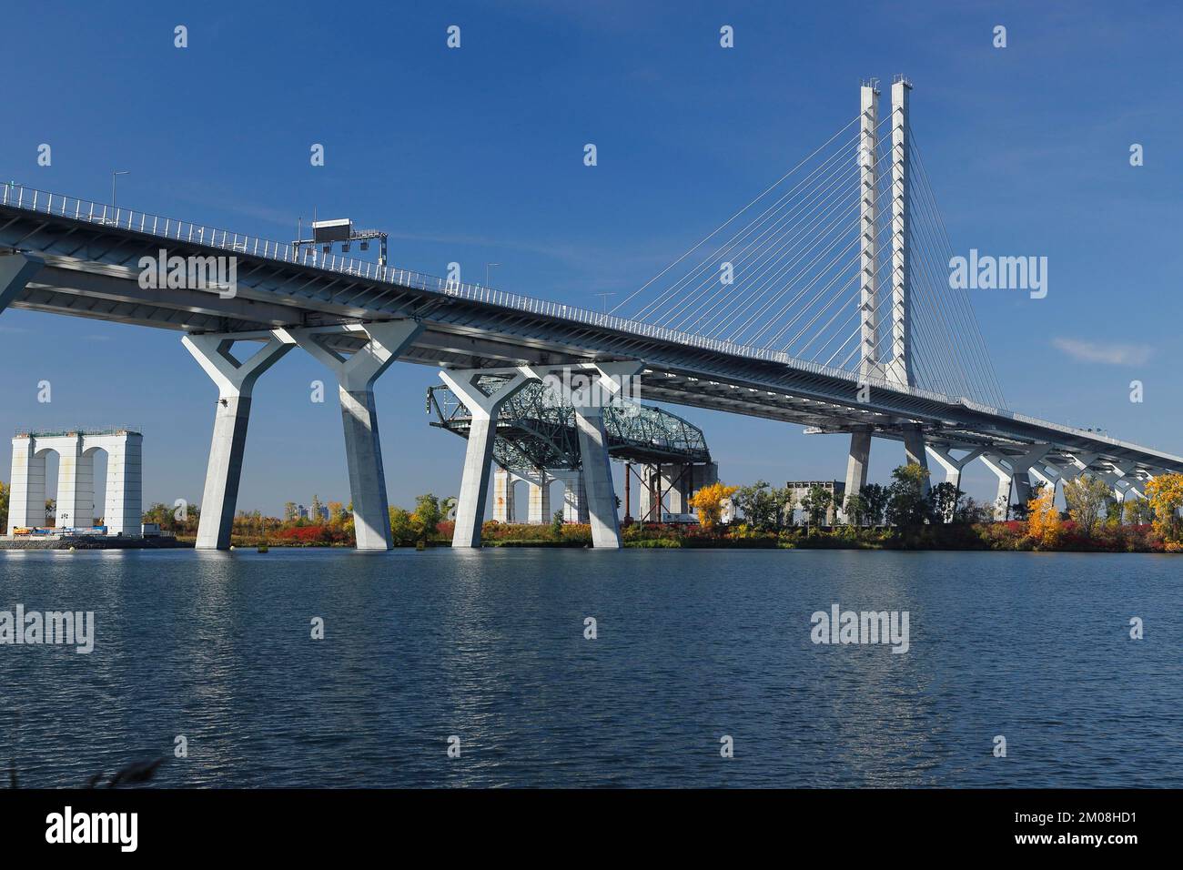 New highway bridge over the Saint Lawrence River, Montreal, Province of ...