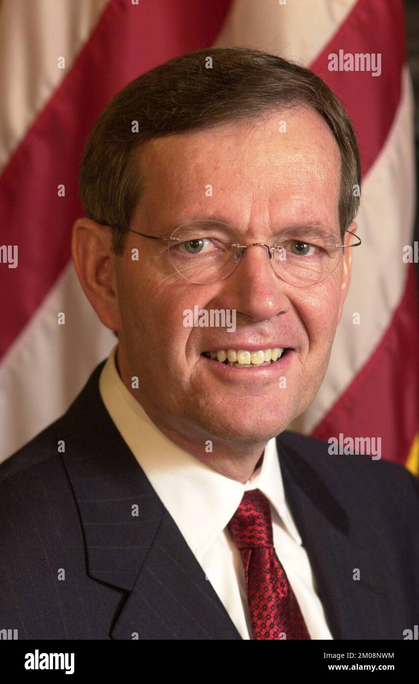 Mike Leavitt swearing-in ceremony , Environmental Protection Agency ...