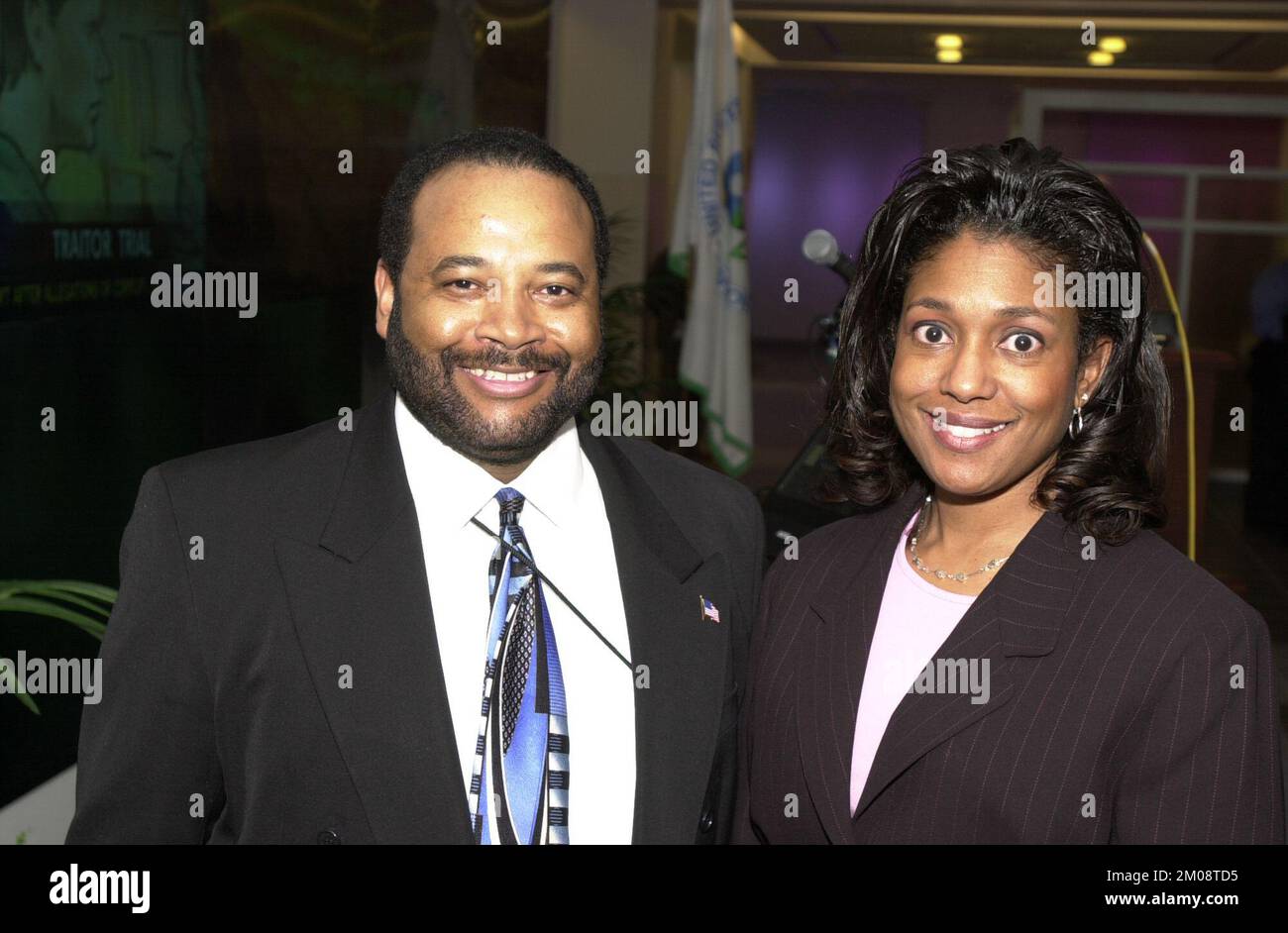 Administrator Christine Todd Whitman opens new EPA cafeteria ...