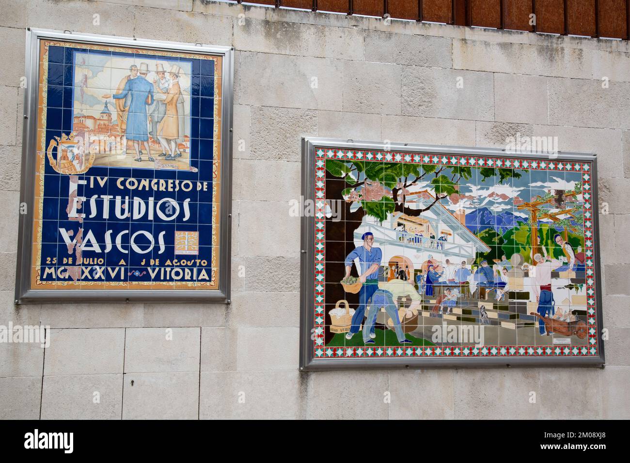 Ceramic tile art hi-res stock photography and images - Alamy