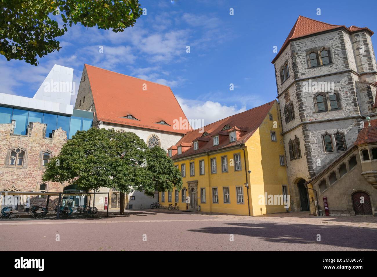 Burghof, Kunstmuseum, Moritzburg, Friedemann-Bach-Platz, Halle an der ...