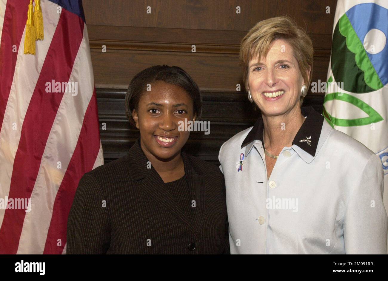 Christine Todd Whitman staff handshakes , Environmental Protection ...
