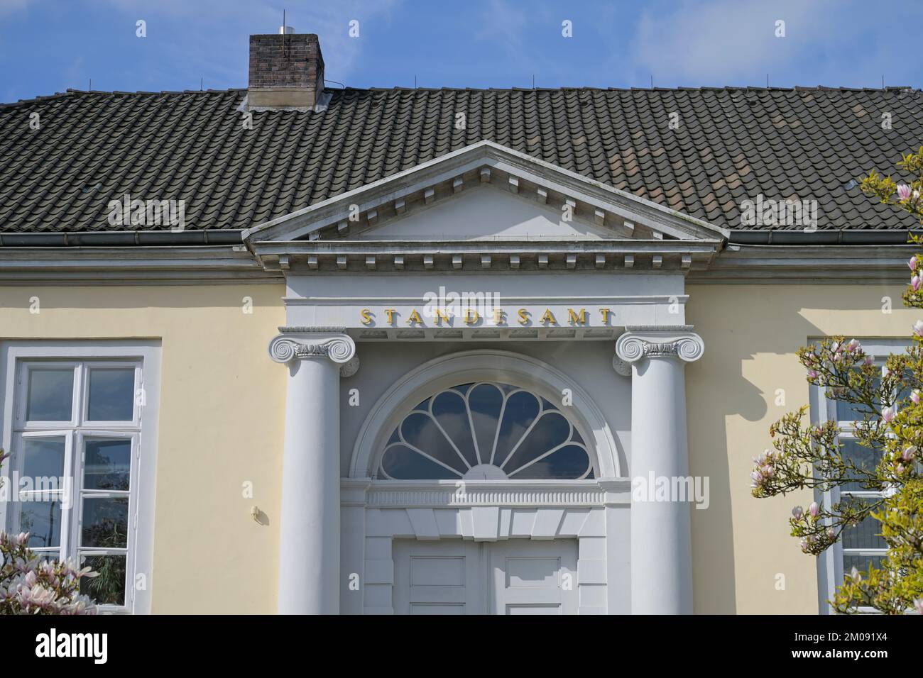 Standesamt, Lindesche Villa, Ratzeburger Allee, Lübeck, Schleswig ...