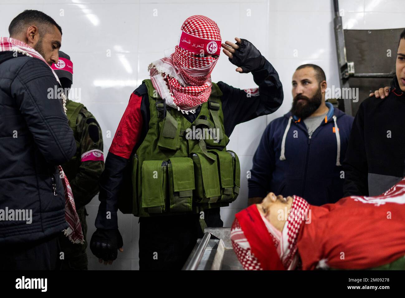 Bethlehem, Palestinian Territories. 05th Dec, 2022. A militant of the ...