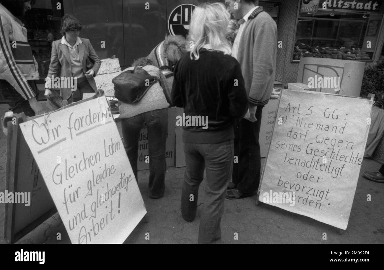 Woman rights germany equal hi-res stock photography and images - Alamy