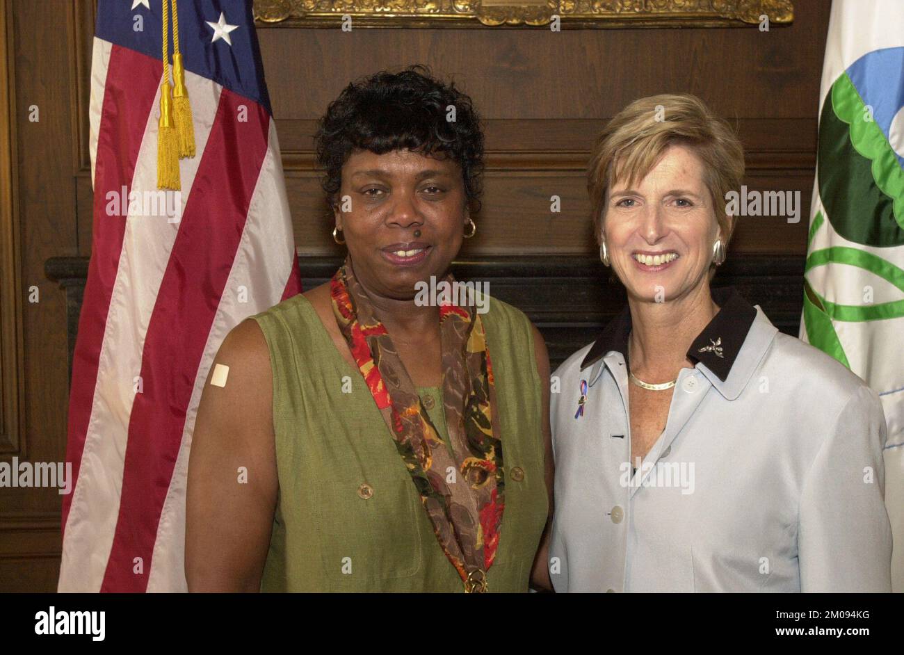 International Conference and Handshakes of during Christine Todd ...