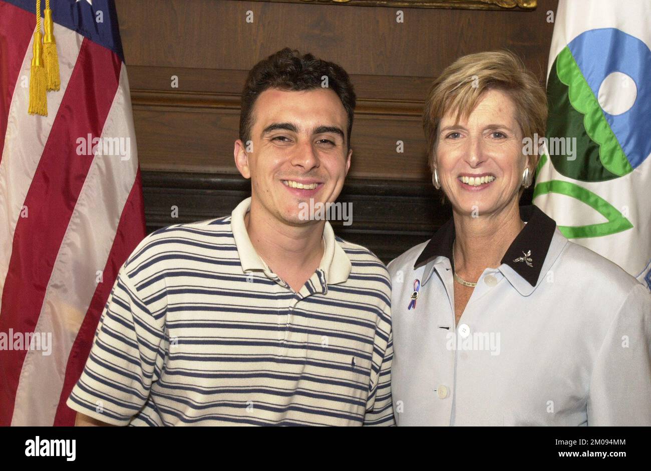 Christine Todd Whitman staff handshakes , Environmental Protection ...