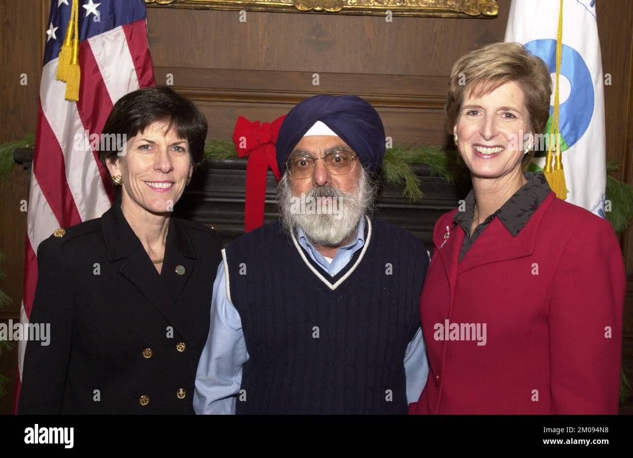 Administrator Christine Todd Whitman /Deputy Administrator Linda Fisher ...