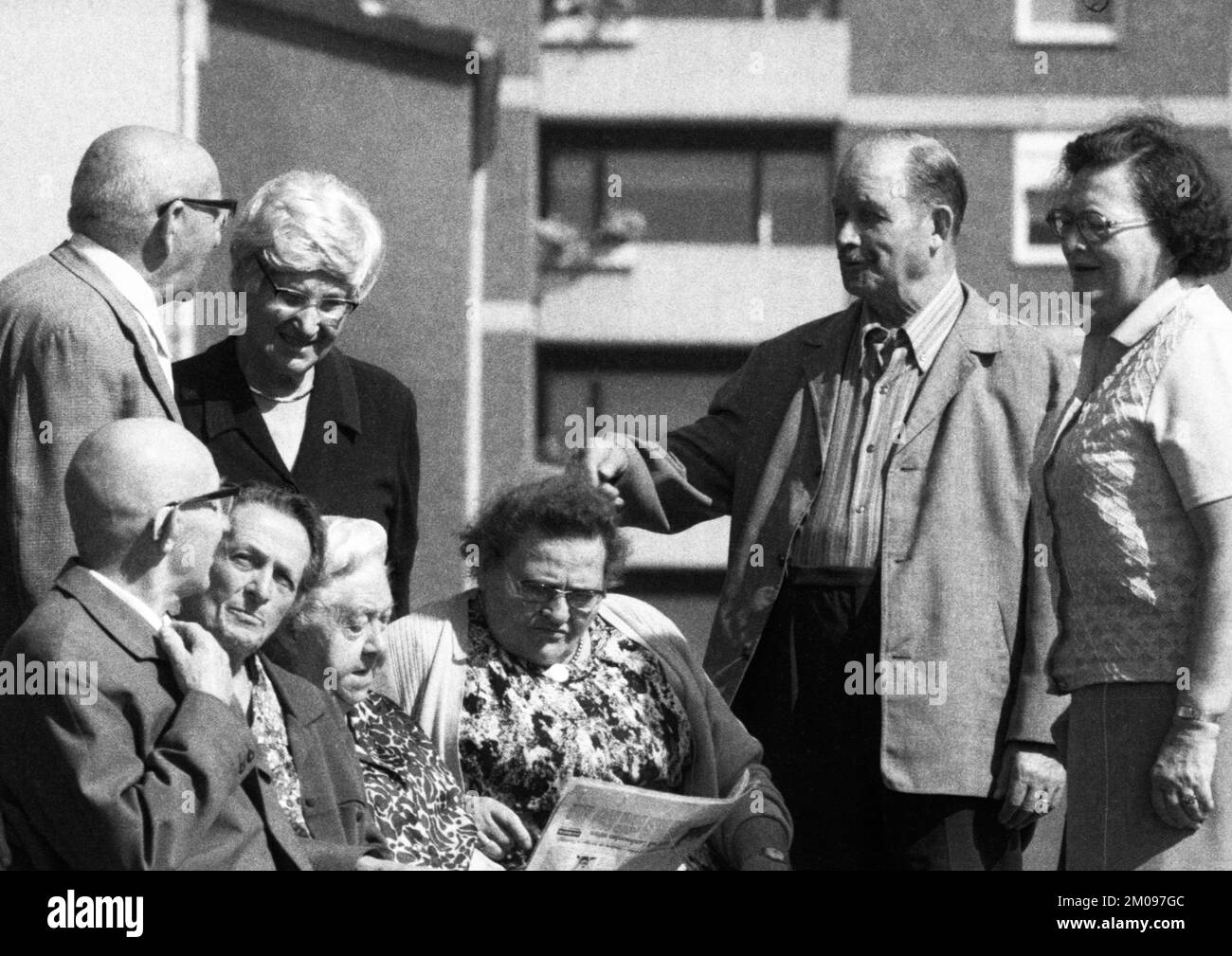 This group of pensioners, seen here on 18 August 1971 in Dortmund, are ...