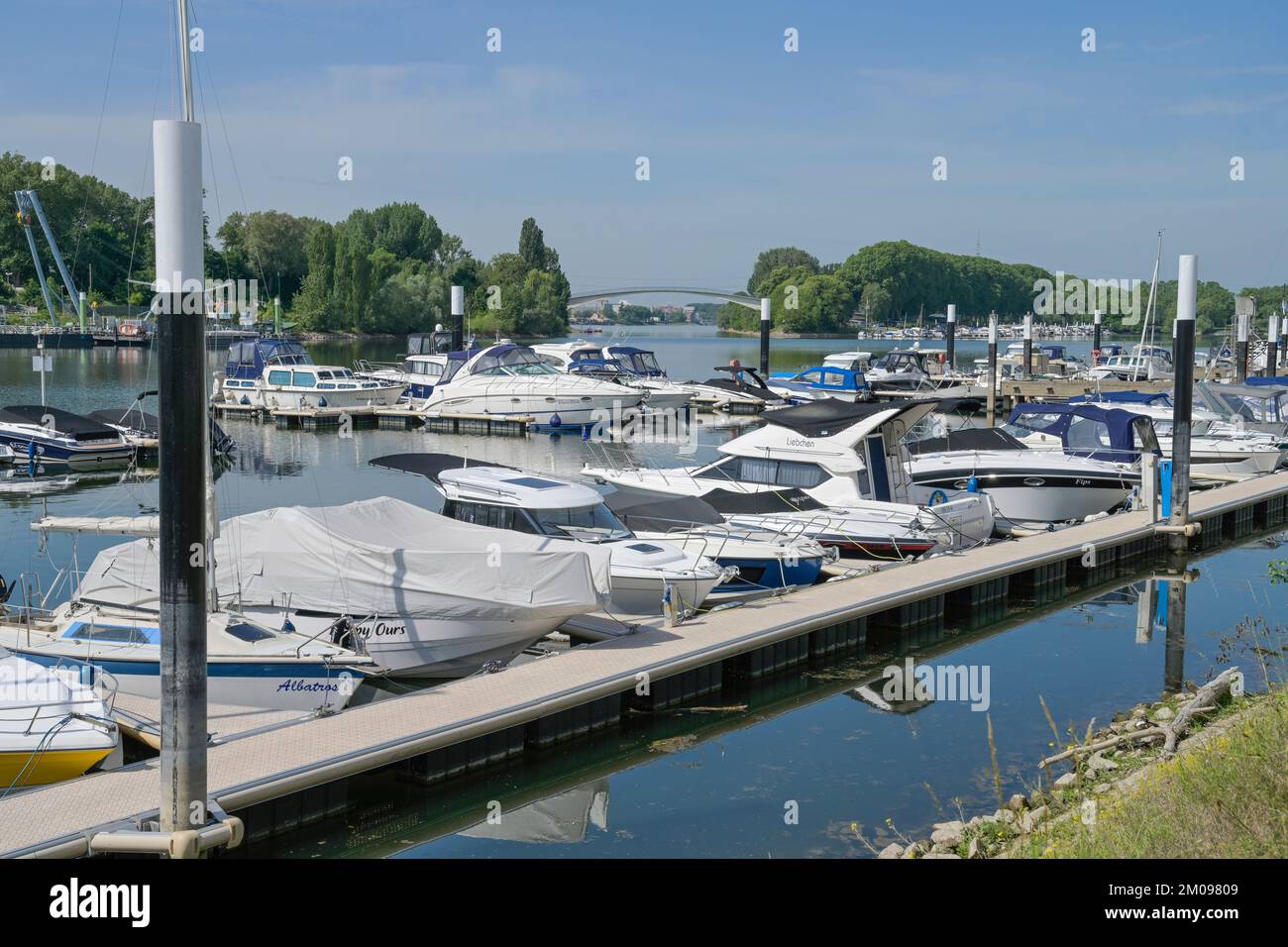 Marina, Boote, Hafen, Schierstein, Wiesbaden, Hessen, Deutschland Stock ...