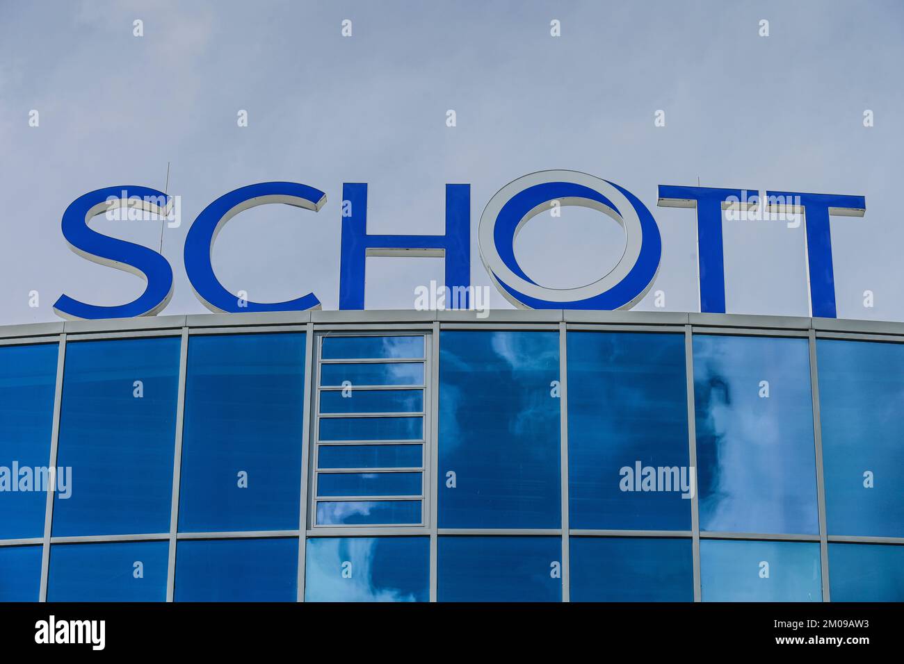 Schott AG, Hattenbergstraße, Mainz, Rheinland-Pfalz, Deutschland Stock Photo - Alamy