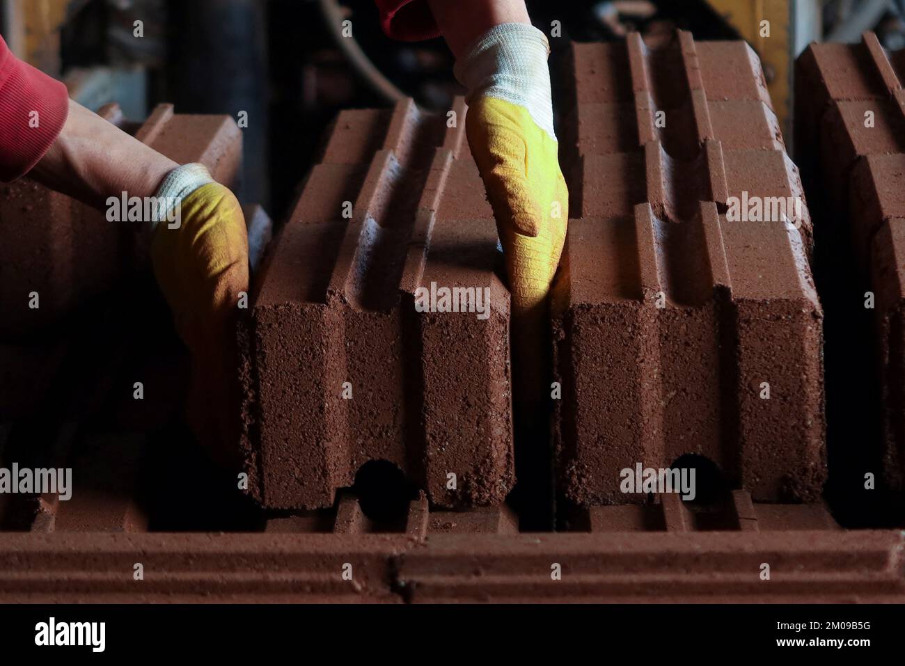 Compressed bricks hi-res stock photography and images - Alamy