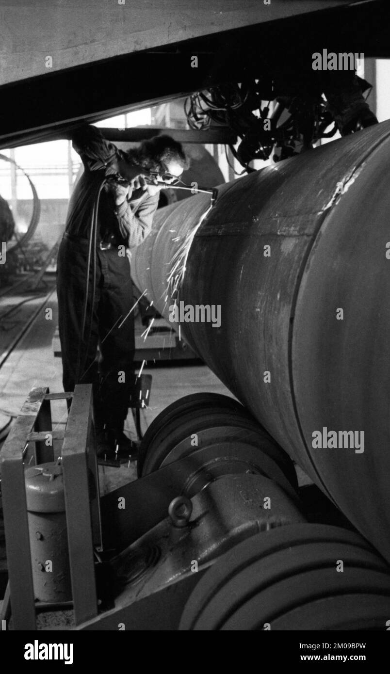 Ddrreport hi-res stock photography and images - Alamy