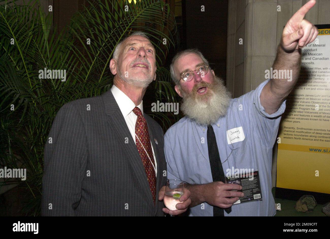 International Conference and Handshakes of during Christine Todd ...