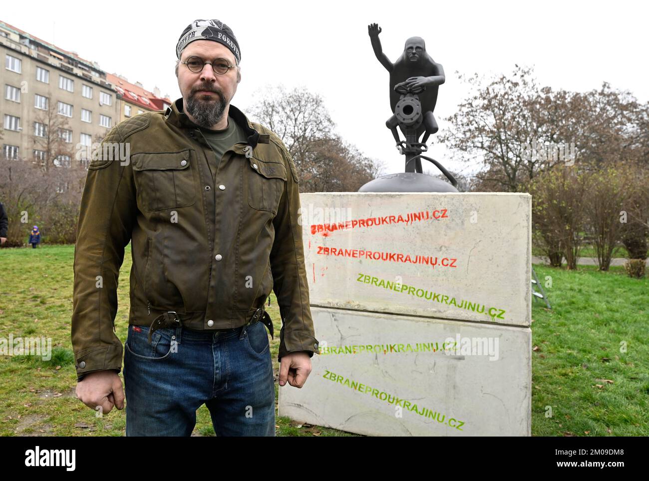 Prague, Czech Republic. 05th Dec, 2022. Installation of sculpture ...