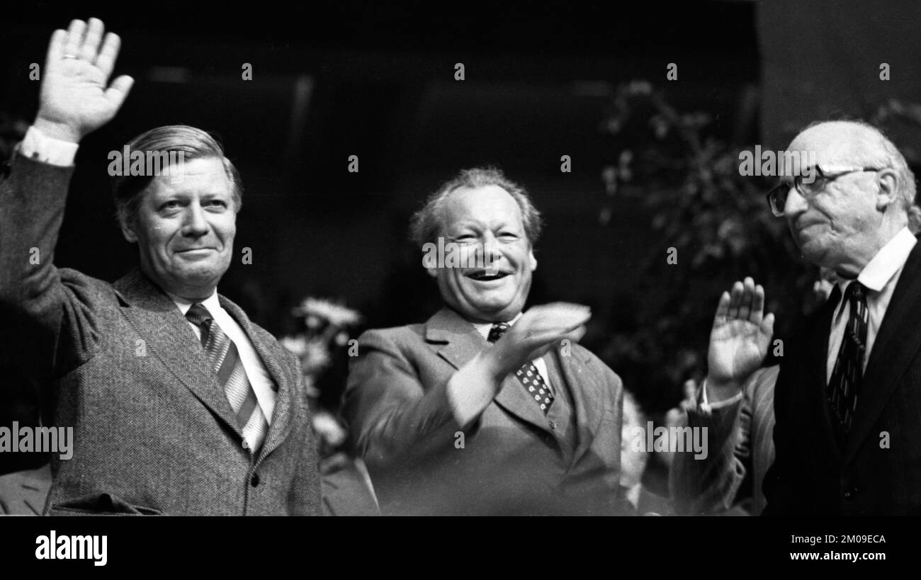 An election rally of the Social Democratic Party of Germany (SPD) on 23 ...