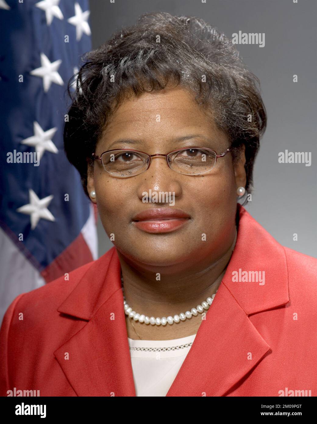 Office of small business programs hi-res stock photography and images ...