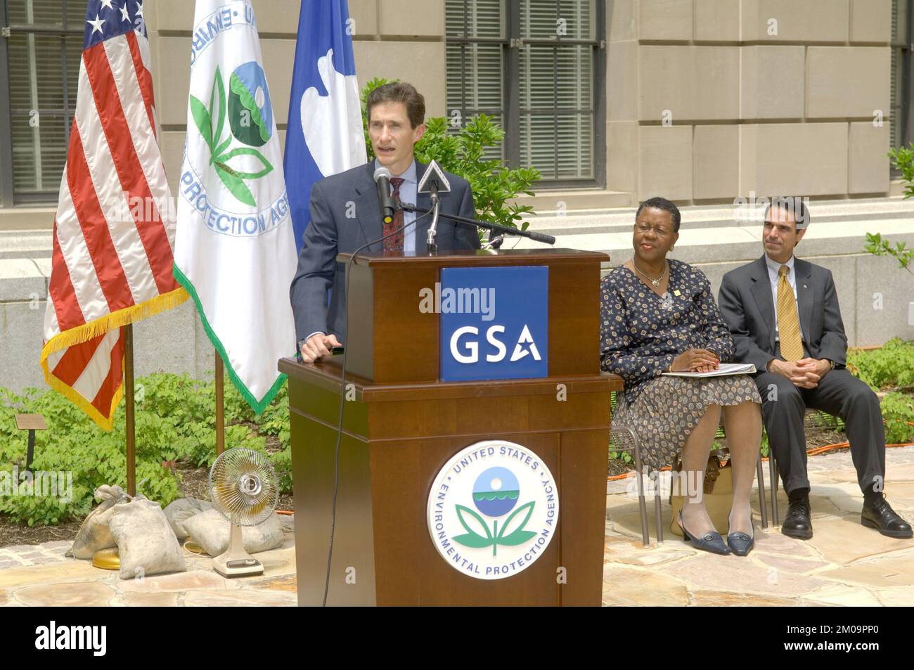 Federal water pollution control administration hi-res stock photography ...