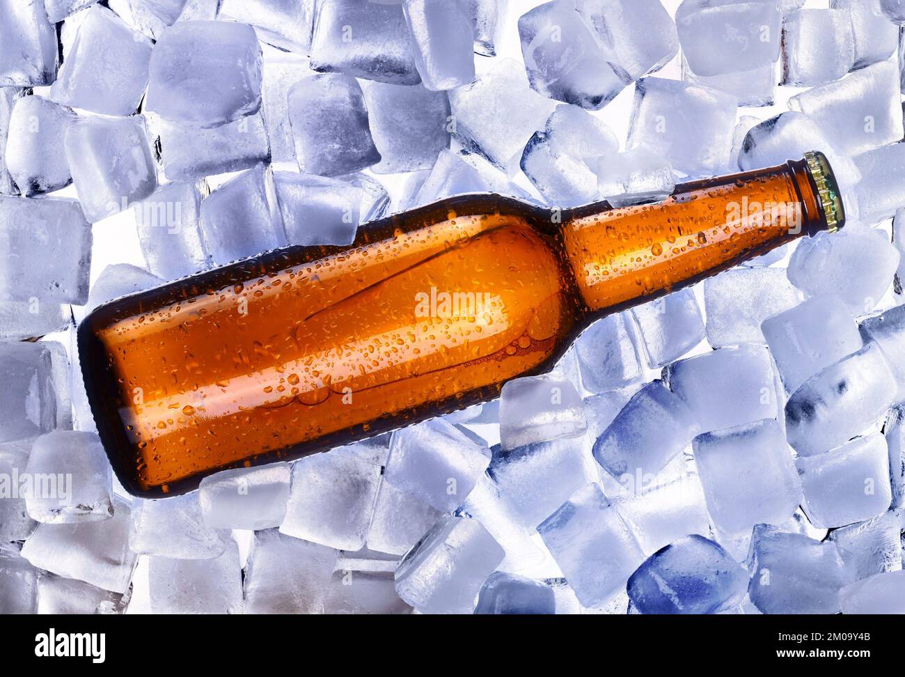 Summer beers ice hi-res stock photography and images - Alamy