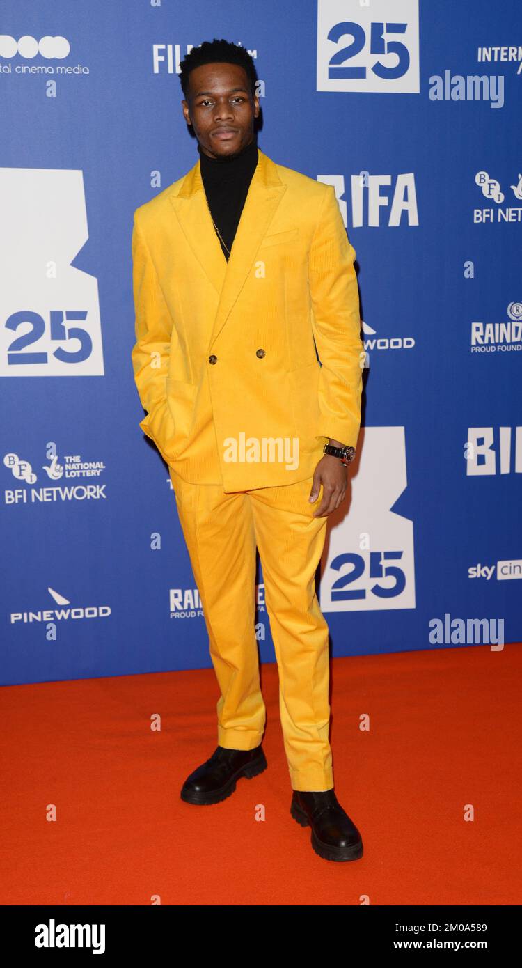 Photo Must Be Credited ©Alpha Press 078237 04/12/2022 Stephen Odubola ...