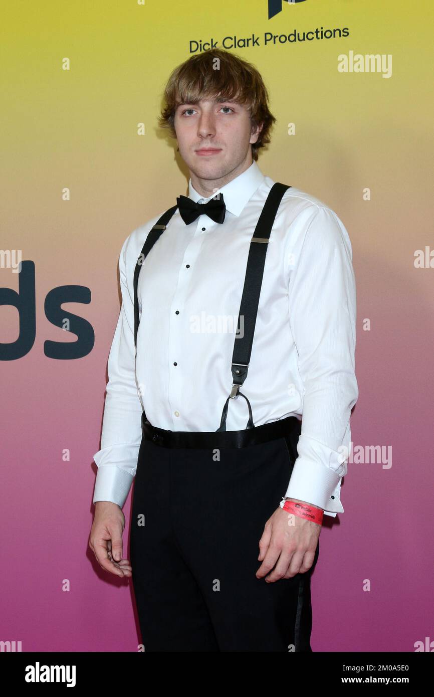 LOS ANGELES - DEC 4: Mack at the 2022 Streamy Awards at Beverly Hilton ...