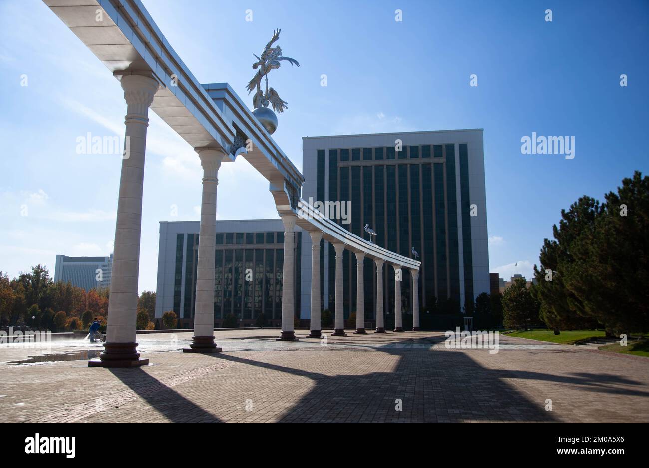 Uzbekistan government building hi-res stock photography and images - Alamy
