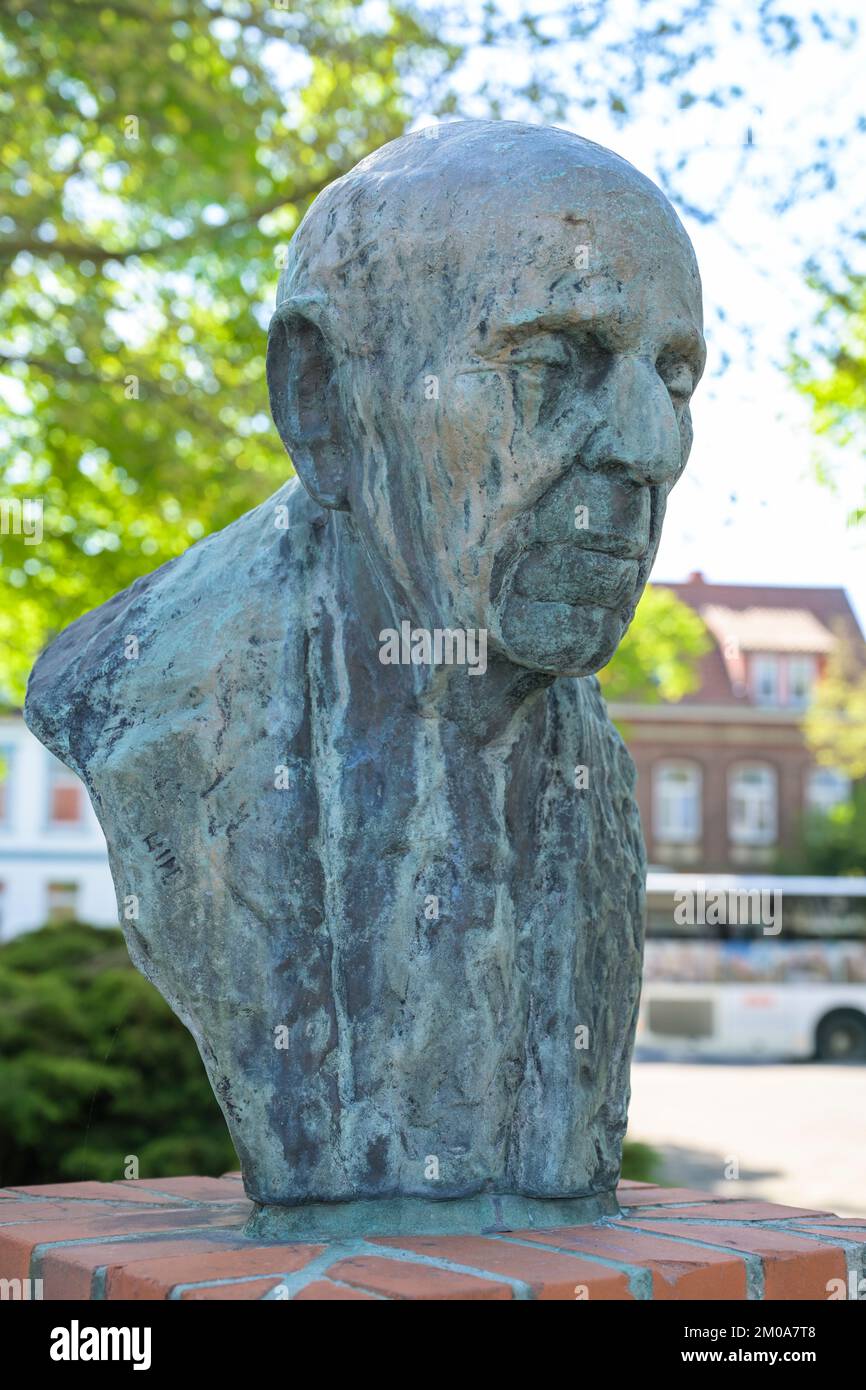 Denkmal Robert Stolz, Lüneburg, Niedersachsen, Deutschland Stock Photo ...