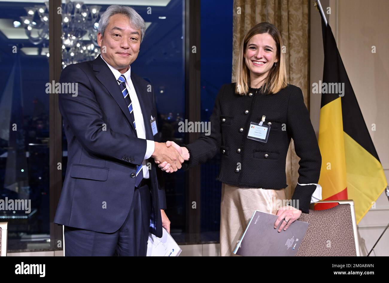 CEO Nishida Shuntaro Nishida and Beal International Sales Director ...