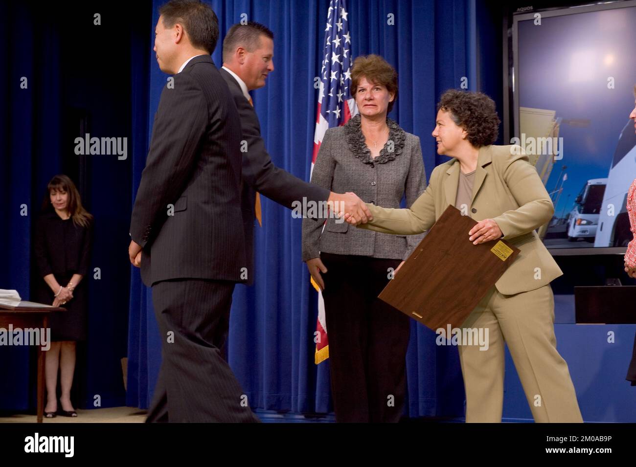 Office of Administration and Resource Management - 2010 GreenGov ...